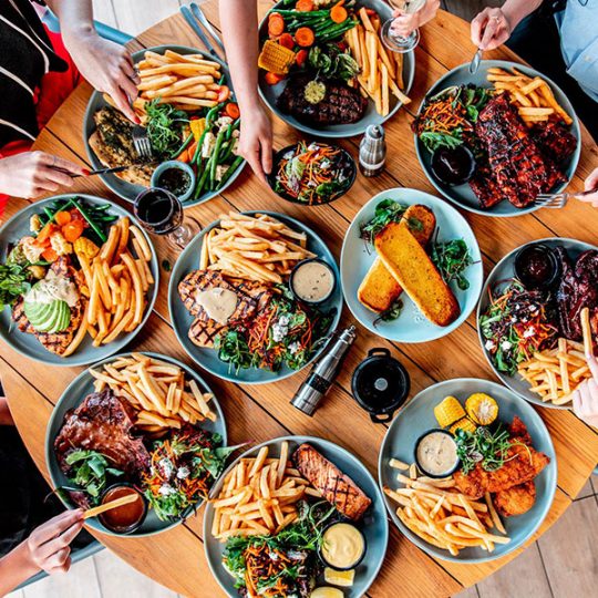 Eat - Victoriapoint - Shopping Centre